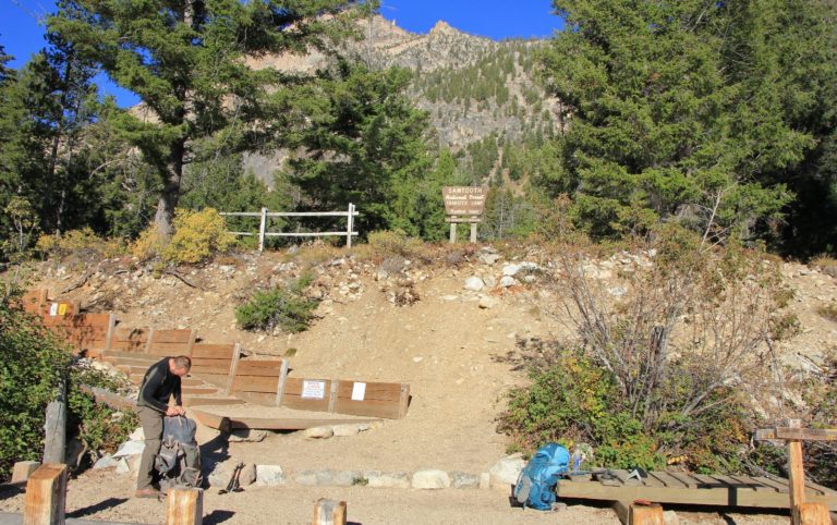 Idaho’s Sawtooth Wilderness Backpack Day 1: Redfish Lake to Alpine Lake ...