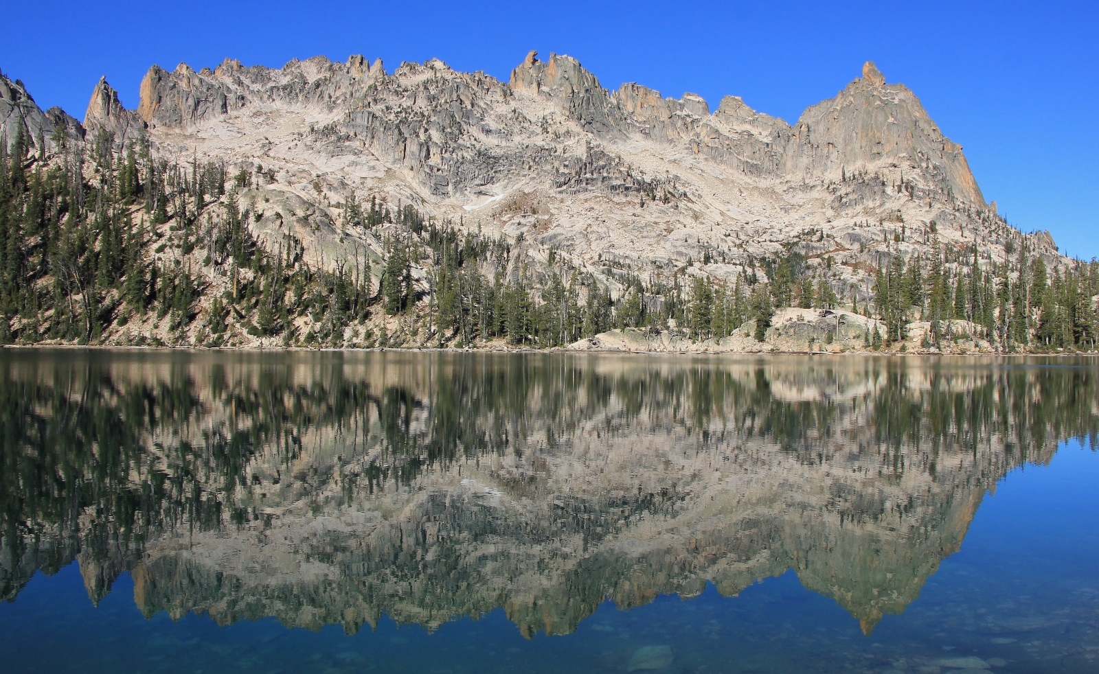 Idaho’s Sawtooth Wilderness Backpack Day 2: Alpine Lake to Baron Lakes ...