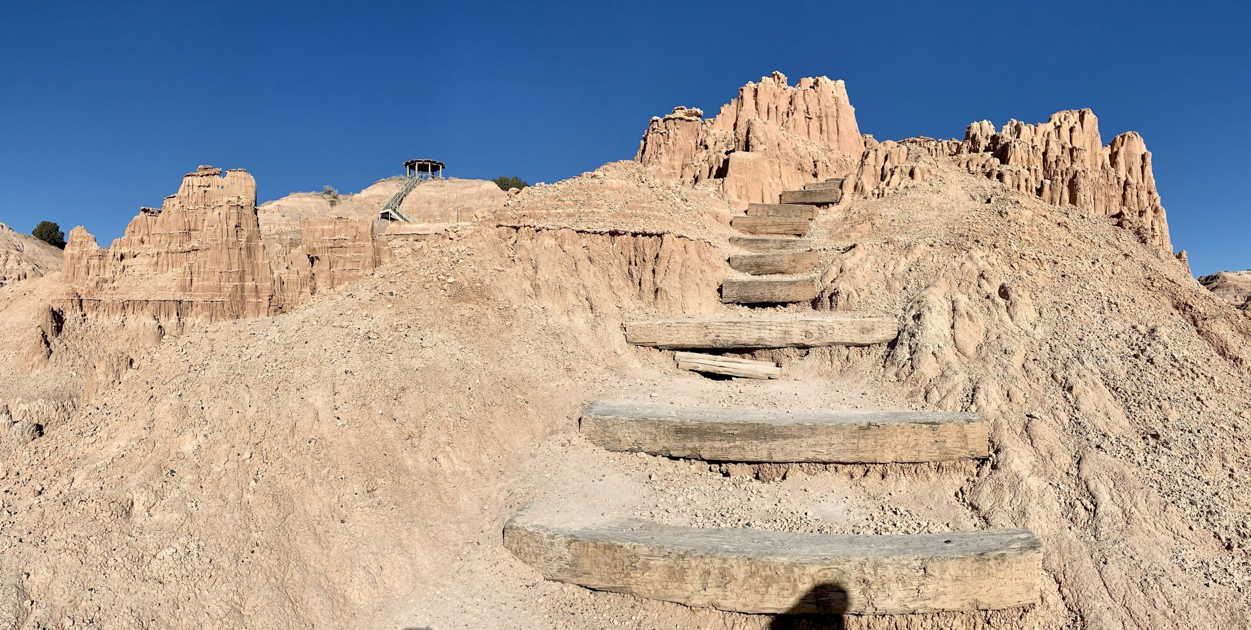 11-21-21 Cathedral Gorge (81) – Evans Outdoor Adventures