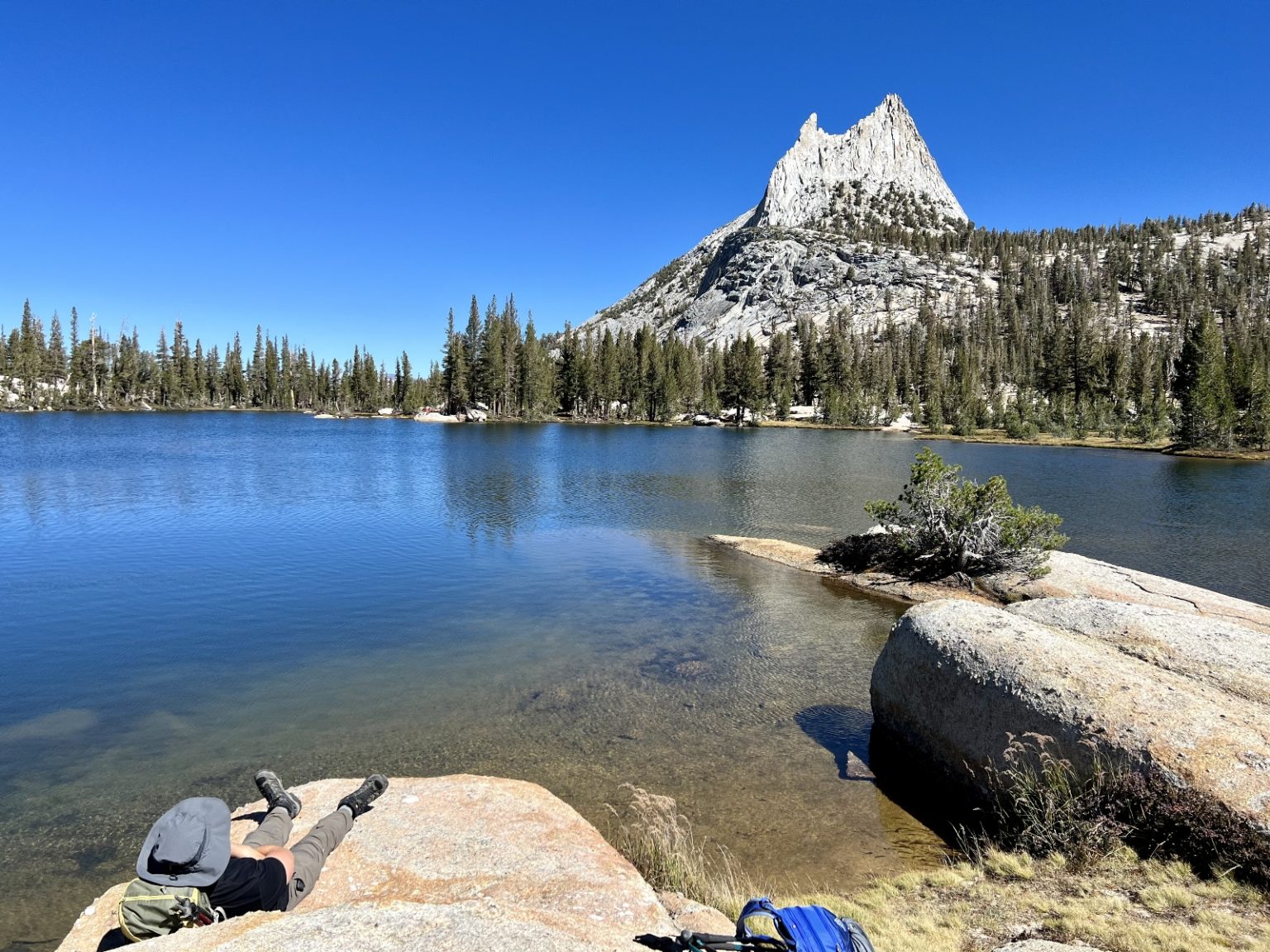 Hiking Yosemite National Park Part 2: Cathedral Lakes & Elizabeth Lake ...
